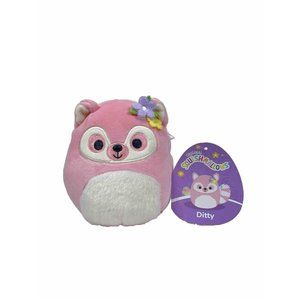 Squishmallows | Toys | Squishmallows Ditty The Lemur With Flower Pin 5 ...